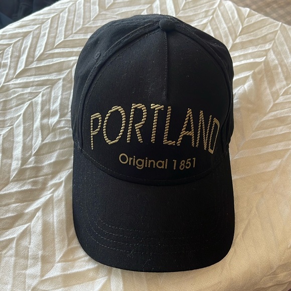 Robin Ruth | Accessories | Robin Ruth Cap | Poshmark